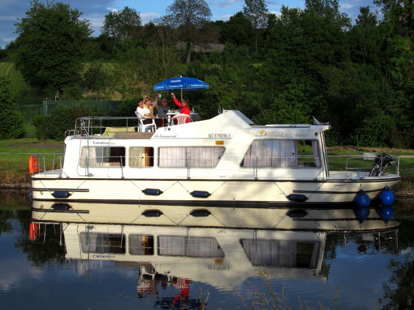 Verhuur van Woonboot Classic Espade Concept Fly Languimberg | SamBoat