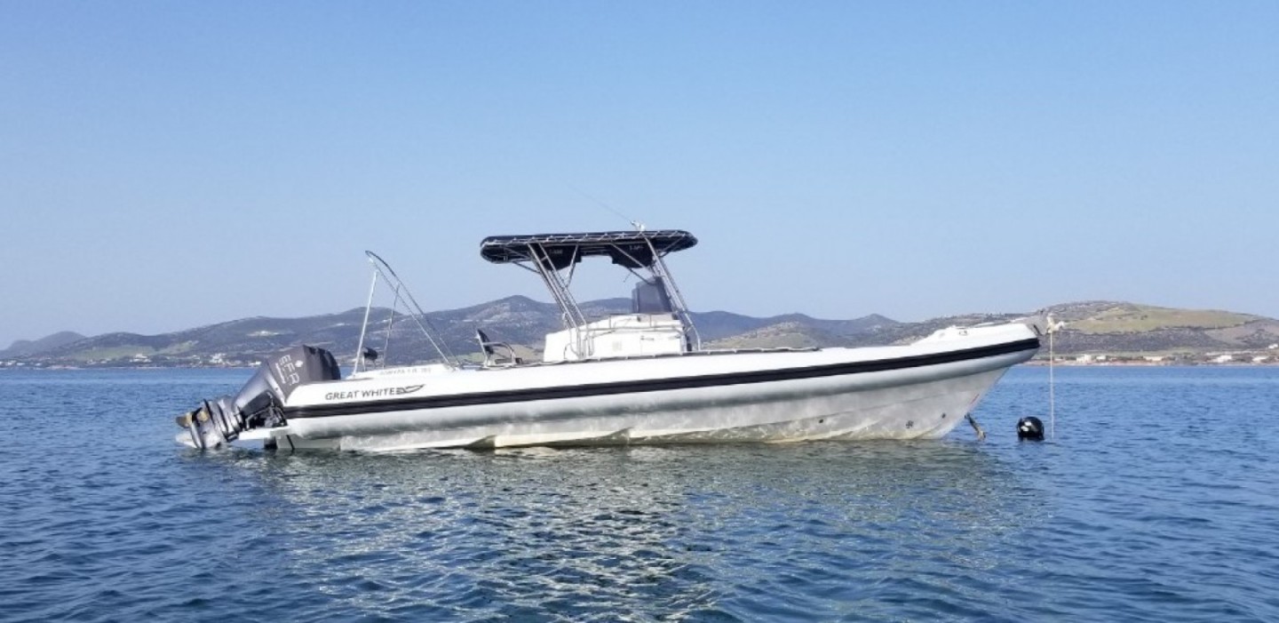 Verhuur van RIB Great White 10M Faethon 900 Paros (wyspa) | SamBoat