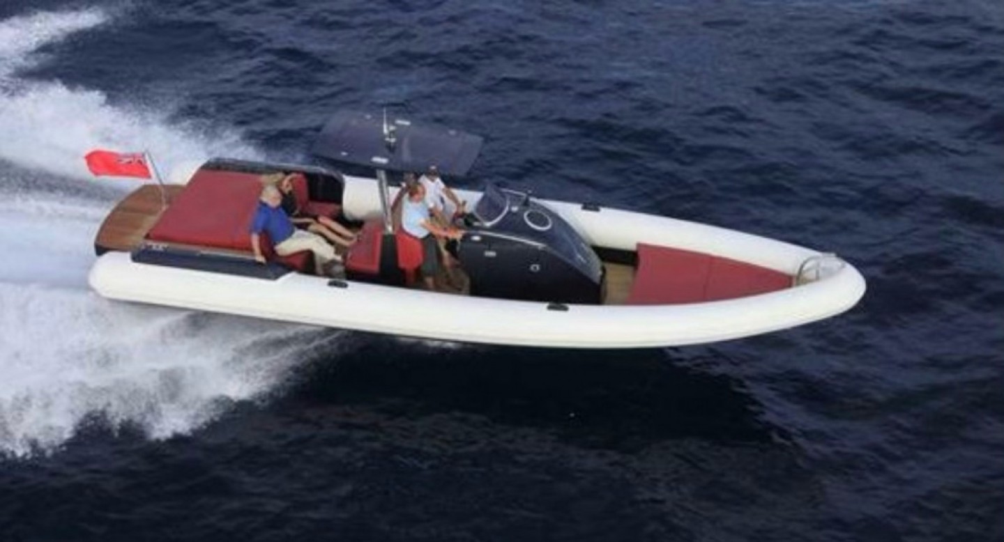 Verhuur van RIB Hunton 1005 RIB Port-Camargue (Hunton) | SamBoat