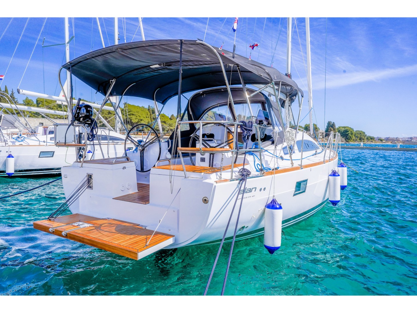 Verhuur van Zeilboot Elan Impression 40.1 Pula (LE MAT) | SamBoat