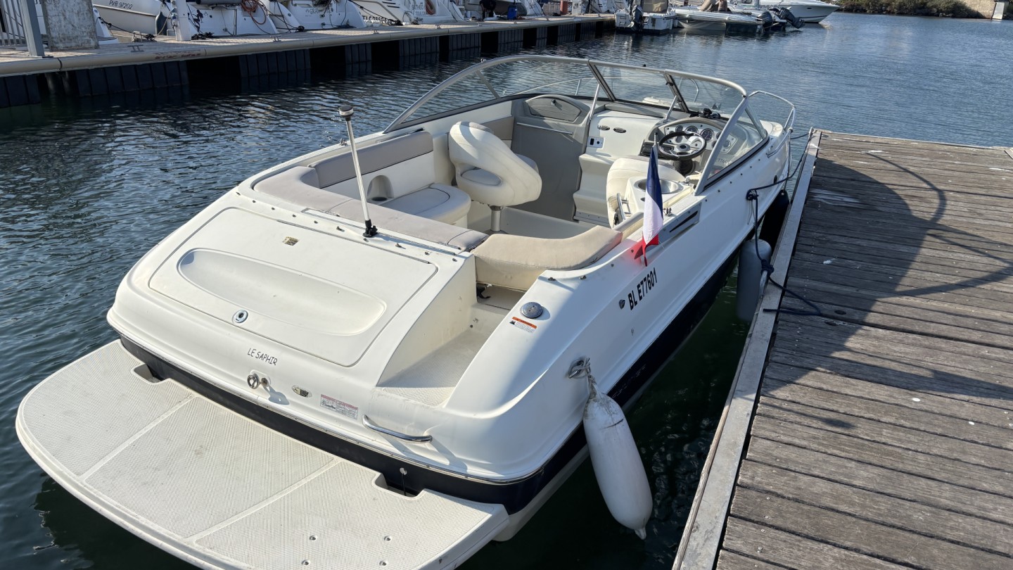 Verhuur van Motorboot Bayliner Cuddy 702 Le Cap d'Agde (Mathilda) | SamBoat