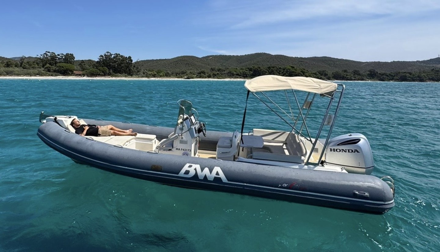 Verhuur van RIB Bwa Sport 26 GT Hyeres | SamBoat