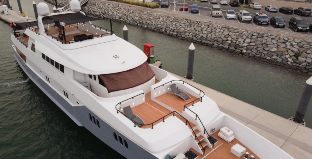 Verhuur van jacht Ocean Yachts 141 FEET Dubai Marina (OCEAN) - SamBoat